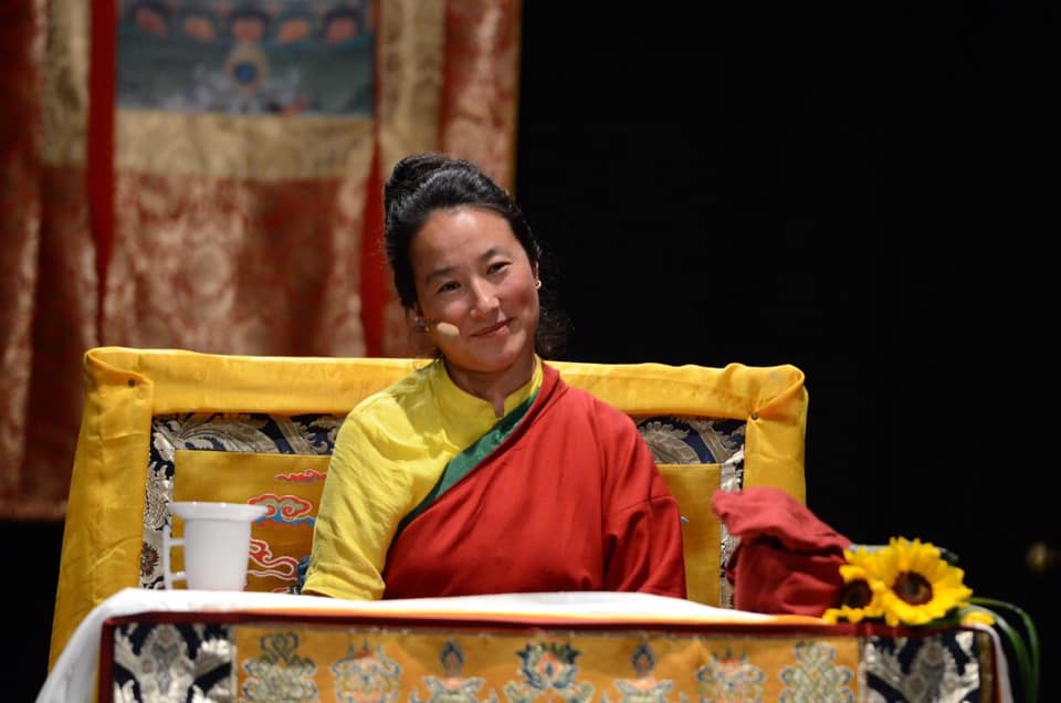 Rangjung Neljorma Khandro Tseringma Rinpoche | Official Website